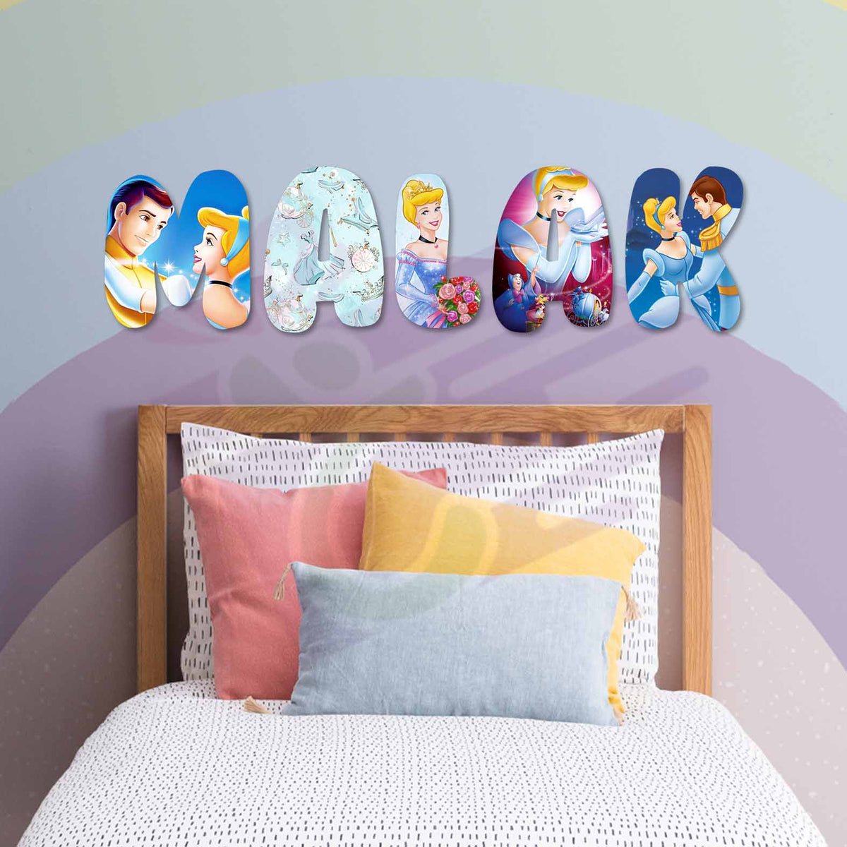 Cinderella name wall art – 5ouza3balat